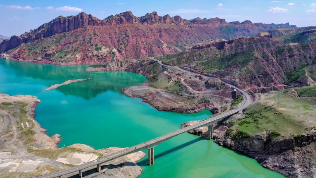 此生必驾S101线！新疆网红公路五一从呼图壁县出发！